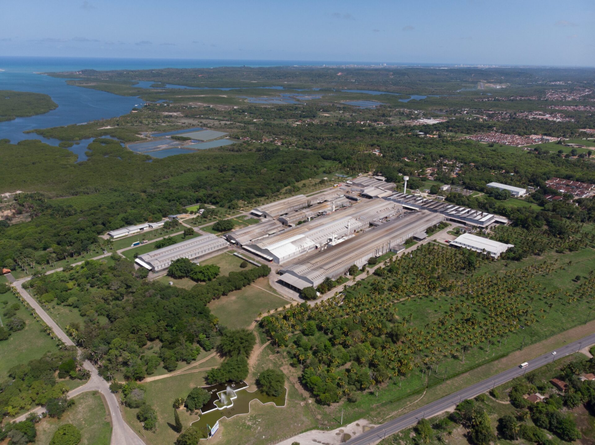 CBA (CBAV3) estreia na B3 (B3SA3) com alta de 5,89%